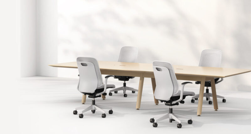 在宅勤務・オフィス空間になじむオフィスチェア PLUS 「Renaチェア」新登場!! | ナガサワ文具センター